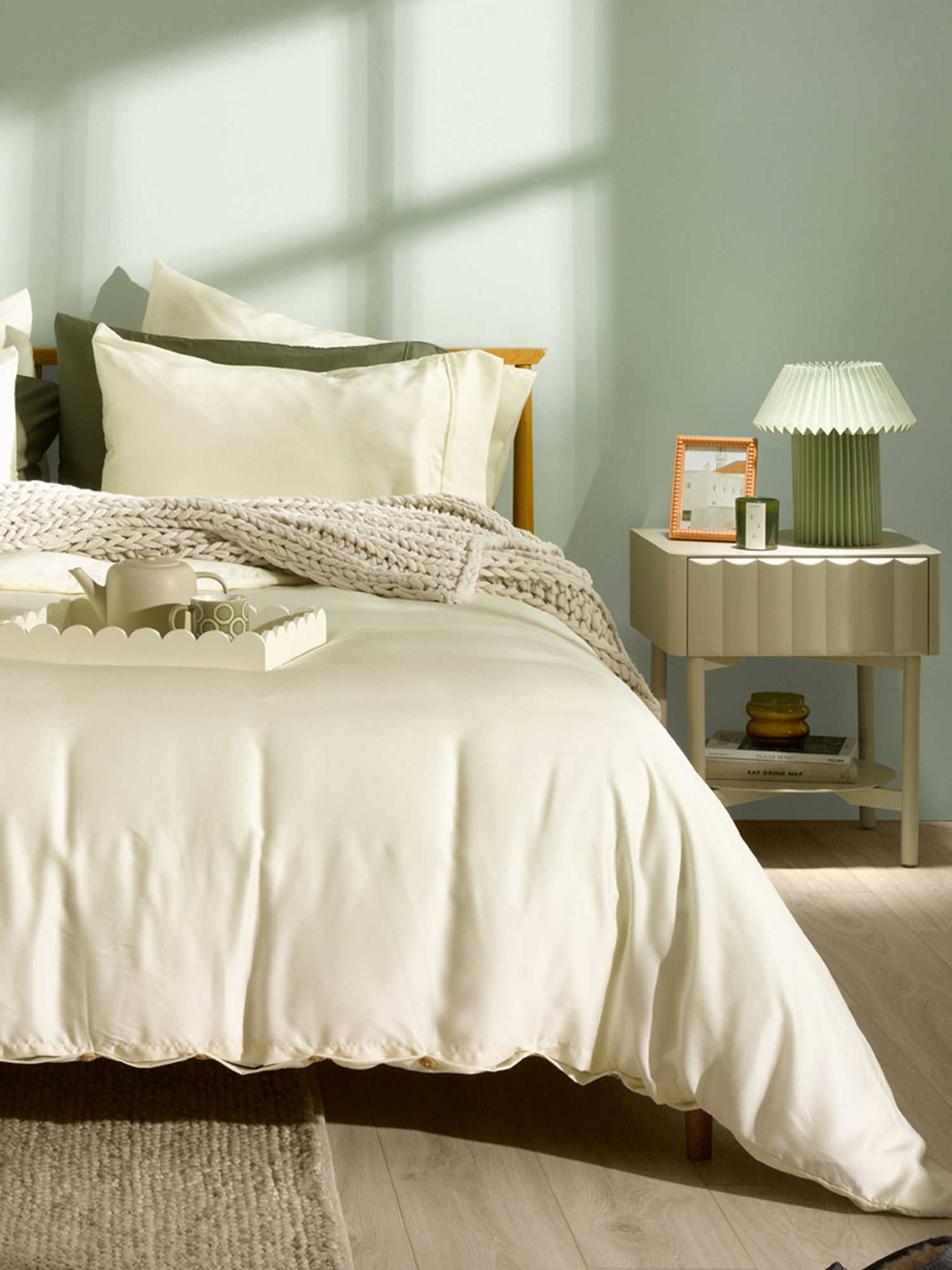 Signature+™ Bamboo Lyocell Pillowcases | Panda London